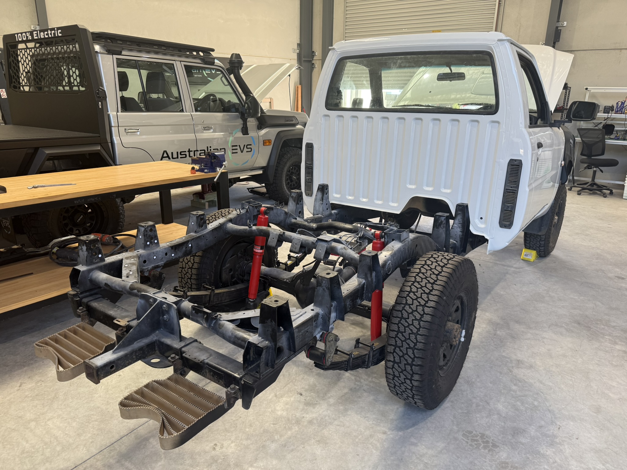 Custom Battery Box | Nissan Patrol - Australian Electric Vehicle ...
